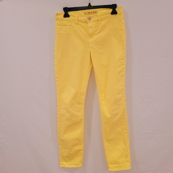 J Brand | Jeans | J Brand Bright Yellow Skinny Leg Jeans Size 28 | Poshmark